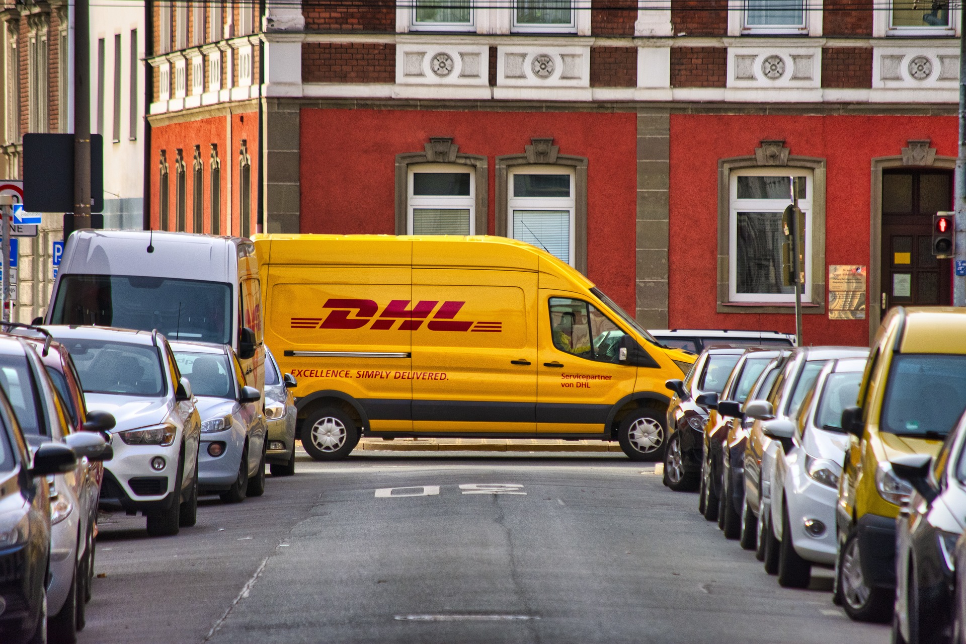 Je pakket retour sturen met DHL - Retourlabel.nl